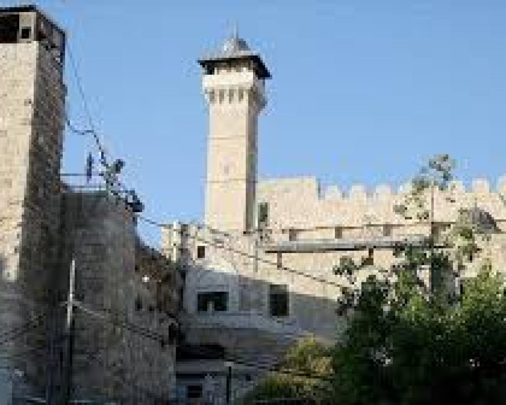 اجتماع موسّع يبحث سبل مواجهة اعتداءات الاحتلال المستمرة على الحرم ...